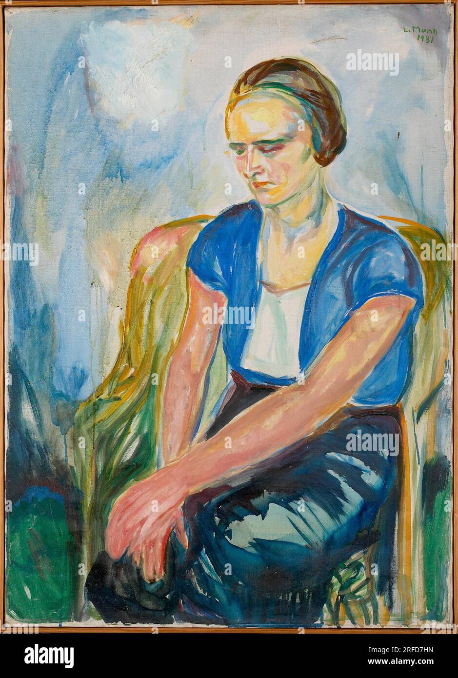 Model with hands resting on knees hi-res stock photography and images ...