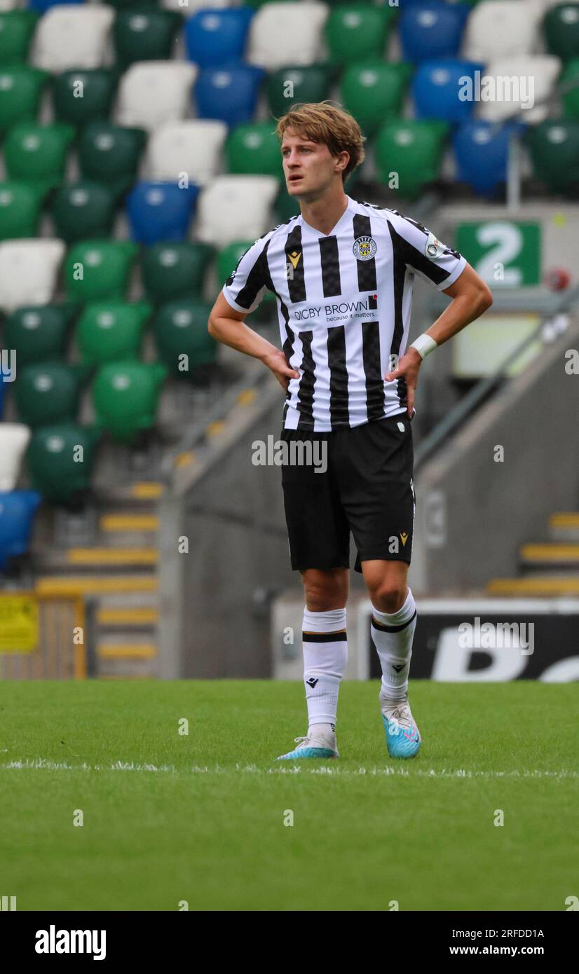 Alex greive football new zealand hi-res stock photography and images ...