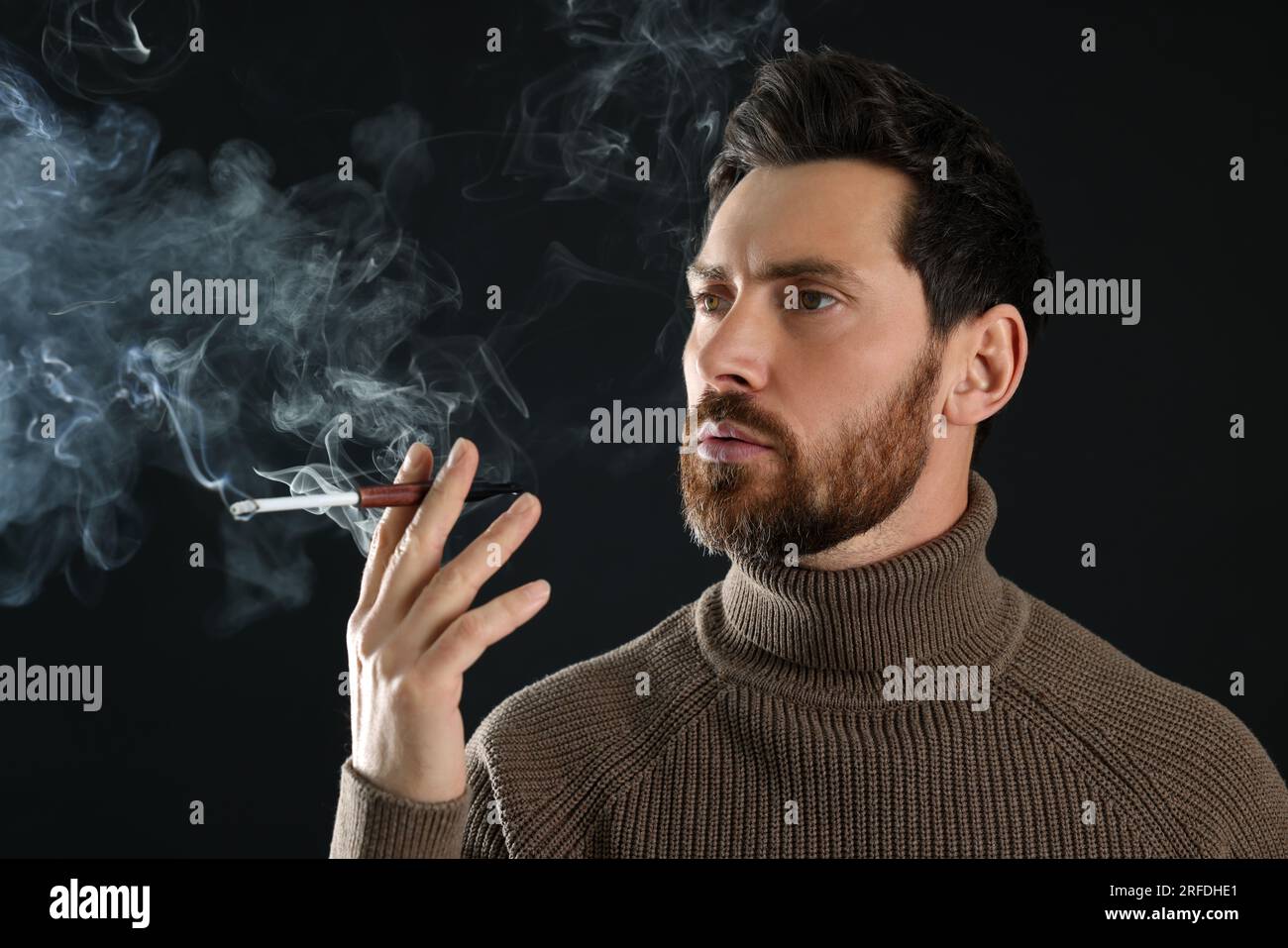 Cigarette filter holder hi-res stock photography and images - Alamy