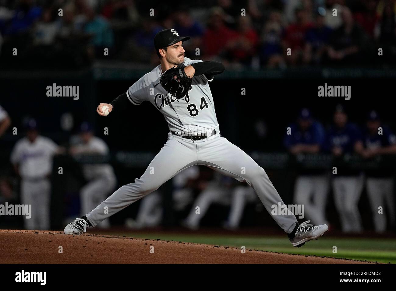 Chicago White Sox starting pitcher Dylan Cease throws to the Texas ...