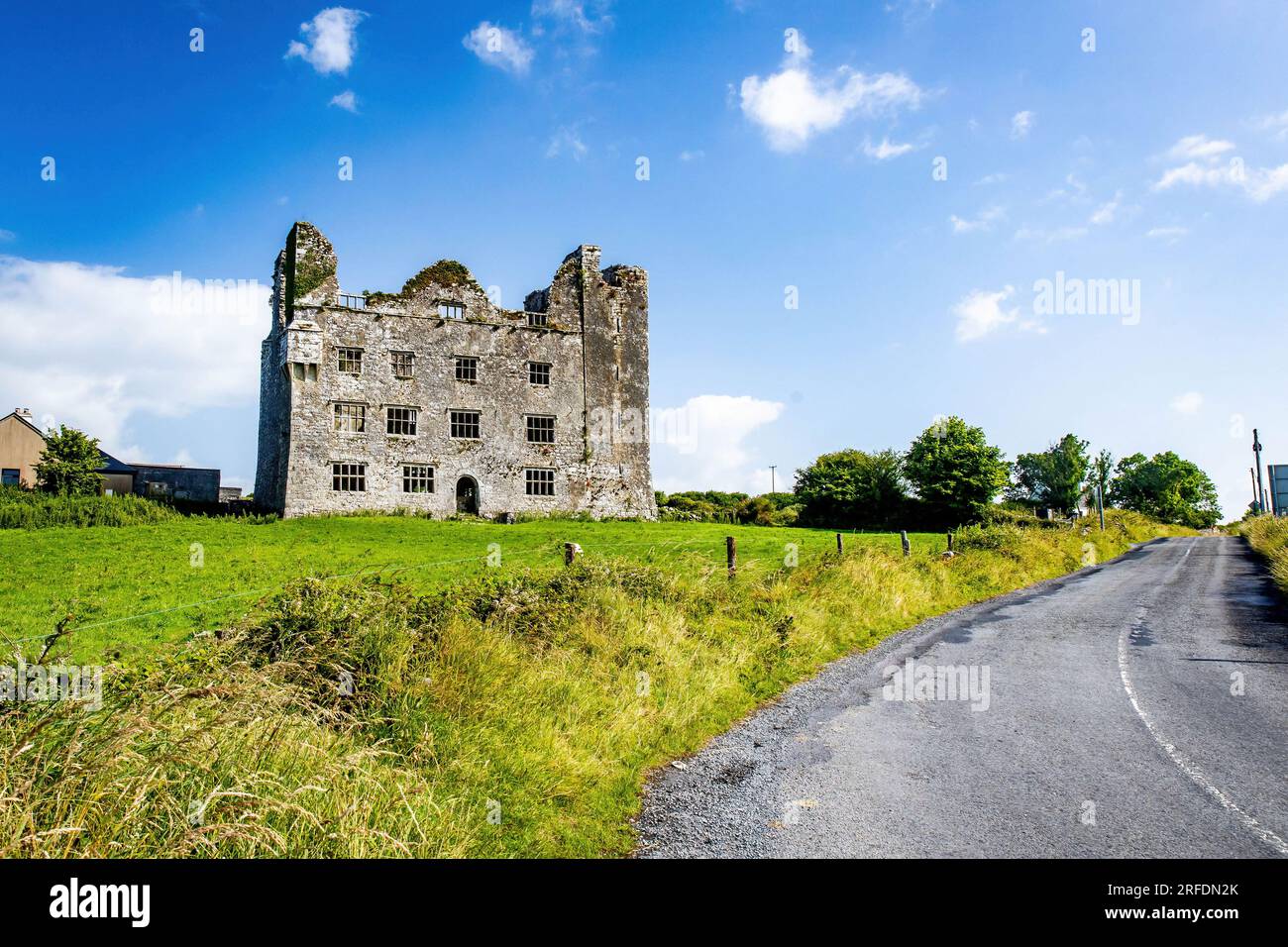 Scenic view of Leamenh Castle Ruins in Clare Ireland historical ...