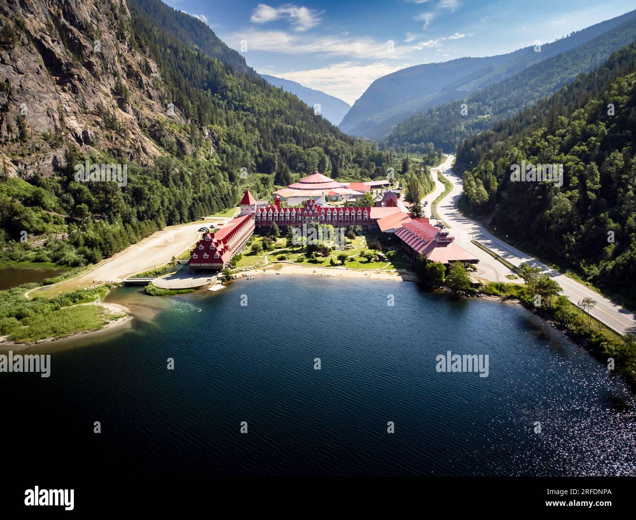 Three valley gap chateau hi-res stock photography and images - Alamy