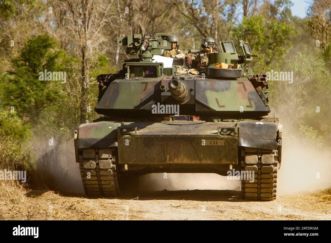 Soldiers from Comanche Company, 4th battalion, 6th Infantry Regiment ...