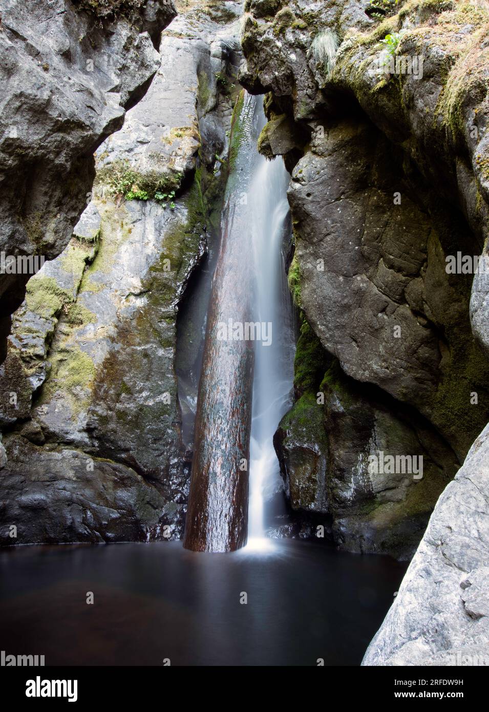 This is Pool of the Winds Falls in Beacon Rock State Park, Washington ...
