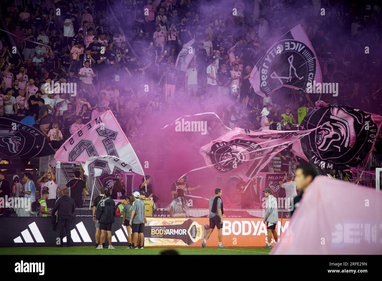 Inter miami fans hi-res stock photography and images - Alamy