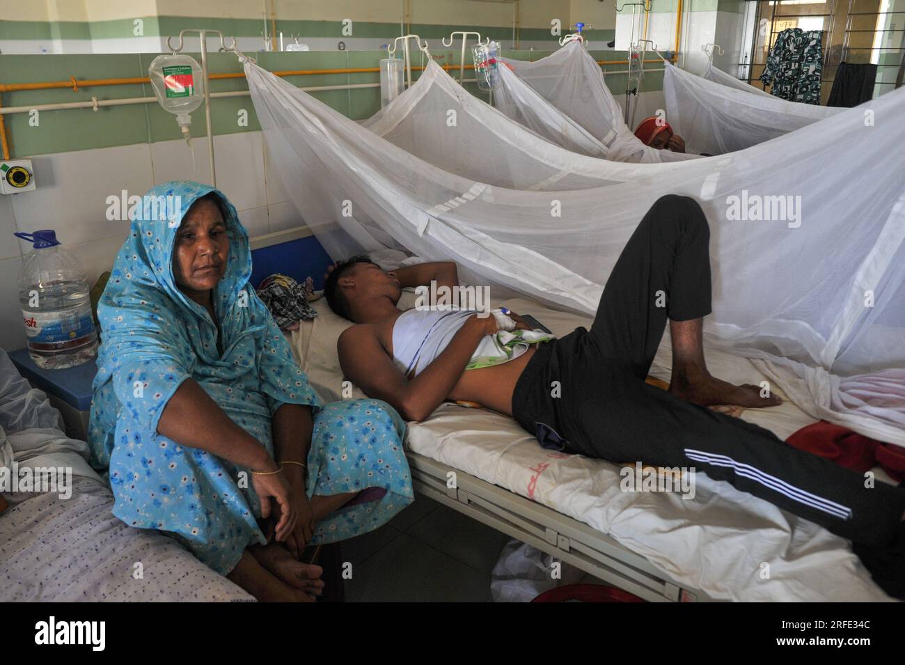 People with dengue receive treatment at the Dengue ward of the Sylhet ...