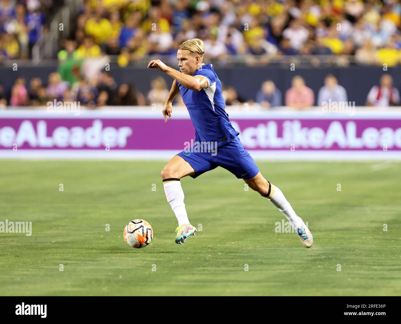 Mykhailo mudryk chelsea hi-res stock photography and images - Alamy