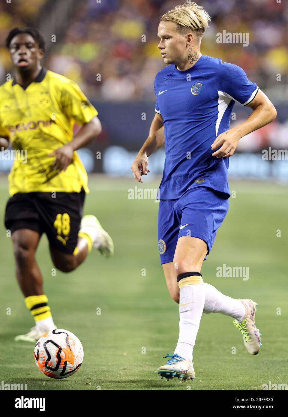 Mykhailo mudryk chelsea hi-res stock photography and images - Alamy