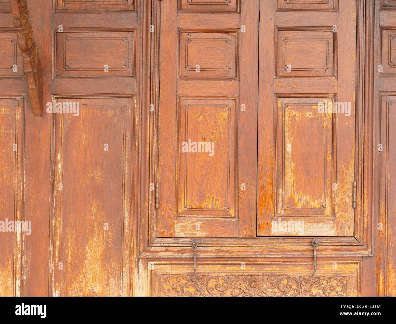 Teak wood door hi-res stock photography and images - Alamy