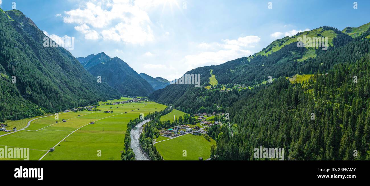 Bach in Tirol, a small village in the Tyrolean Lech Valley Stock Photo ...