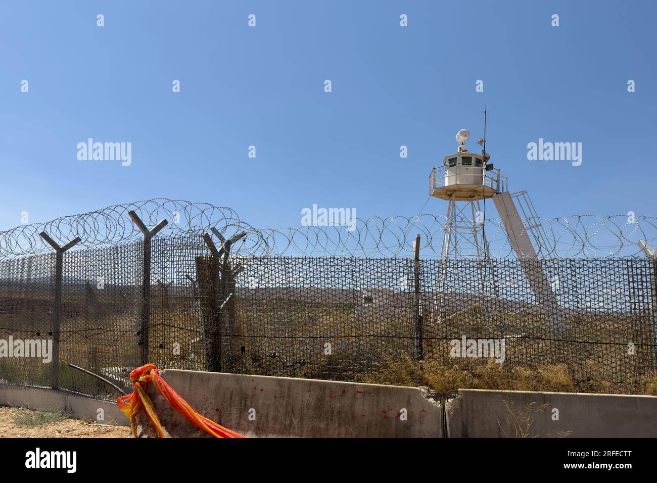 Lebanon border barbed wire hi-res stock photography and images - Alamy