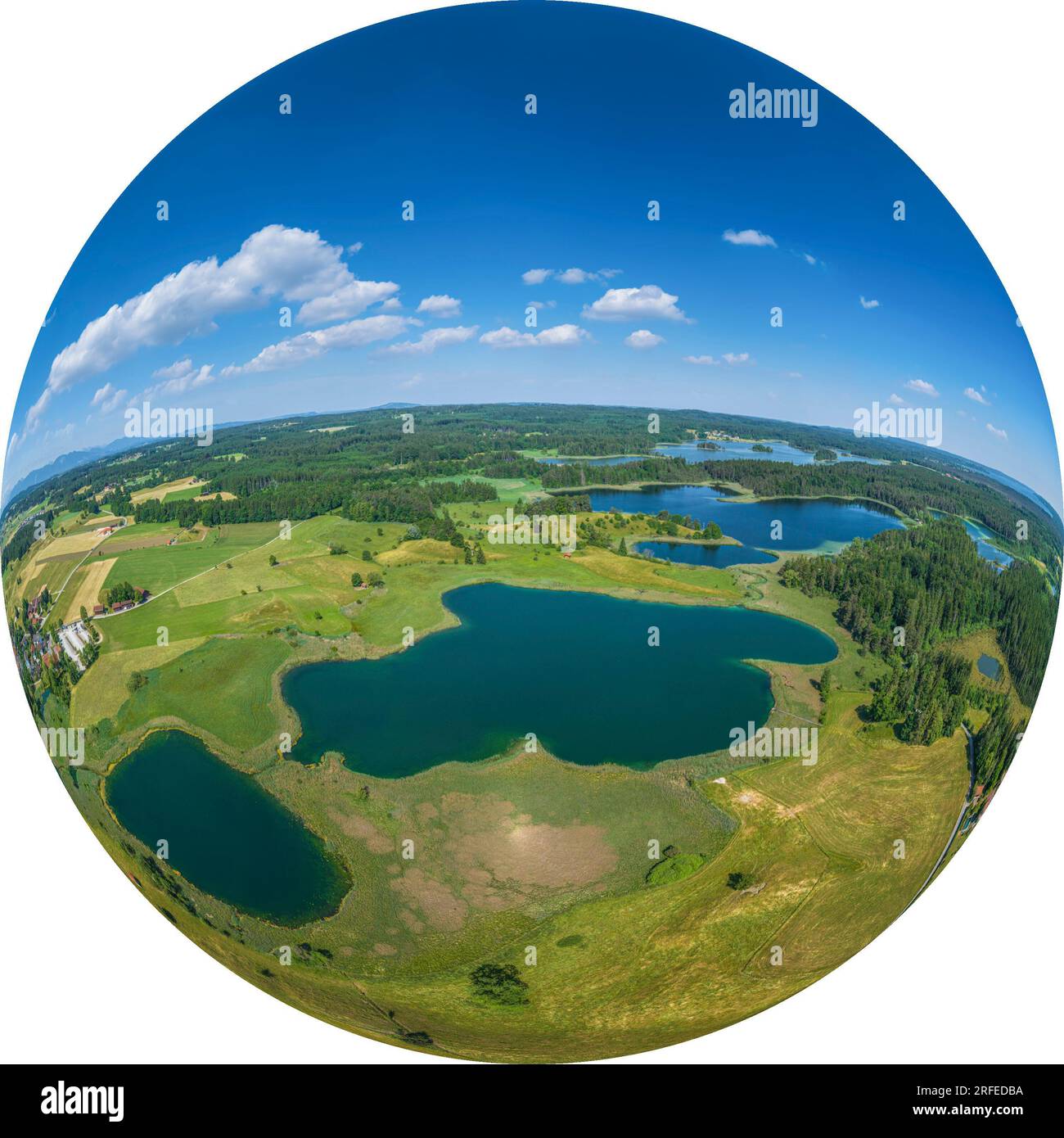 The beautiful region around Iffeldorf and the Osterseen from above ...