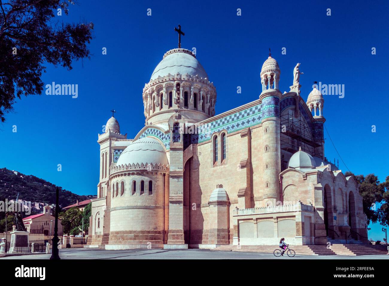Algeria temple hi-res stock photography and images - Alamy
