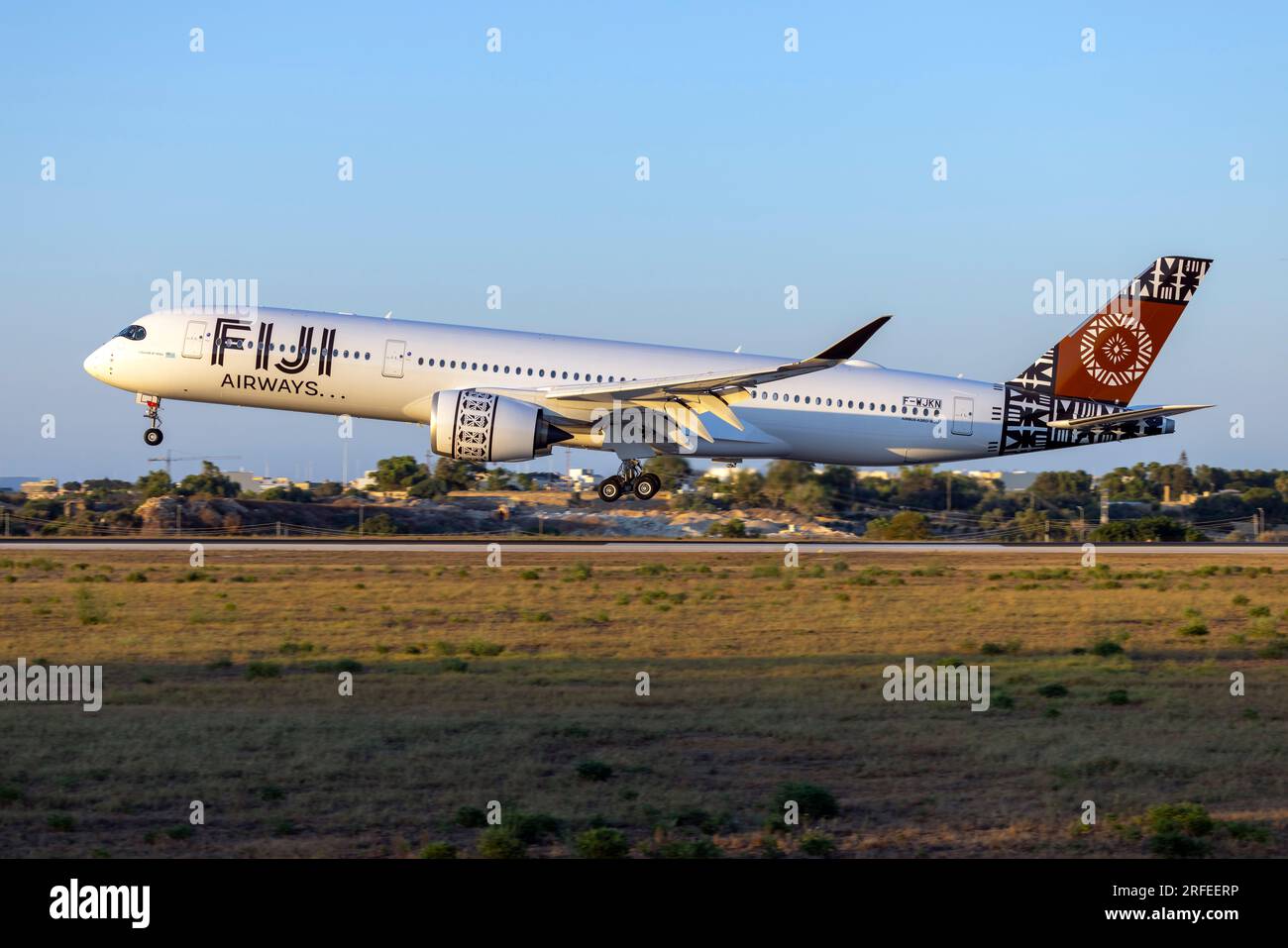 Fiji Airways Airbus A350-941ACJ (REG: F-WJKN) landing after a 2 hour ...