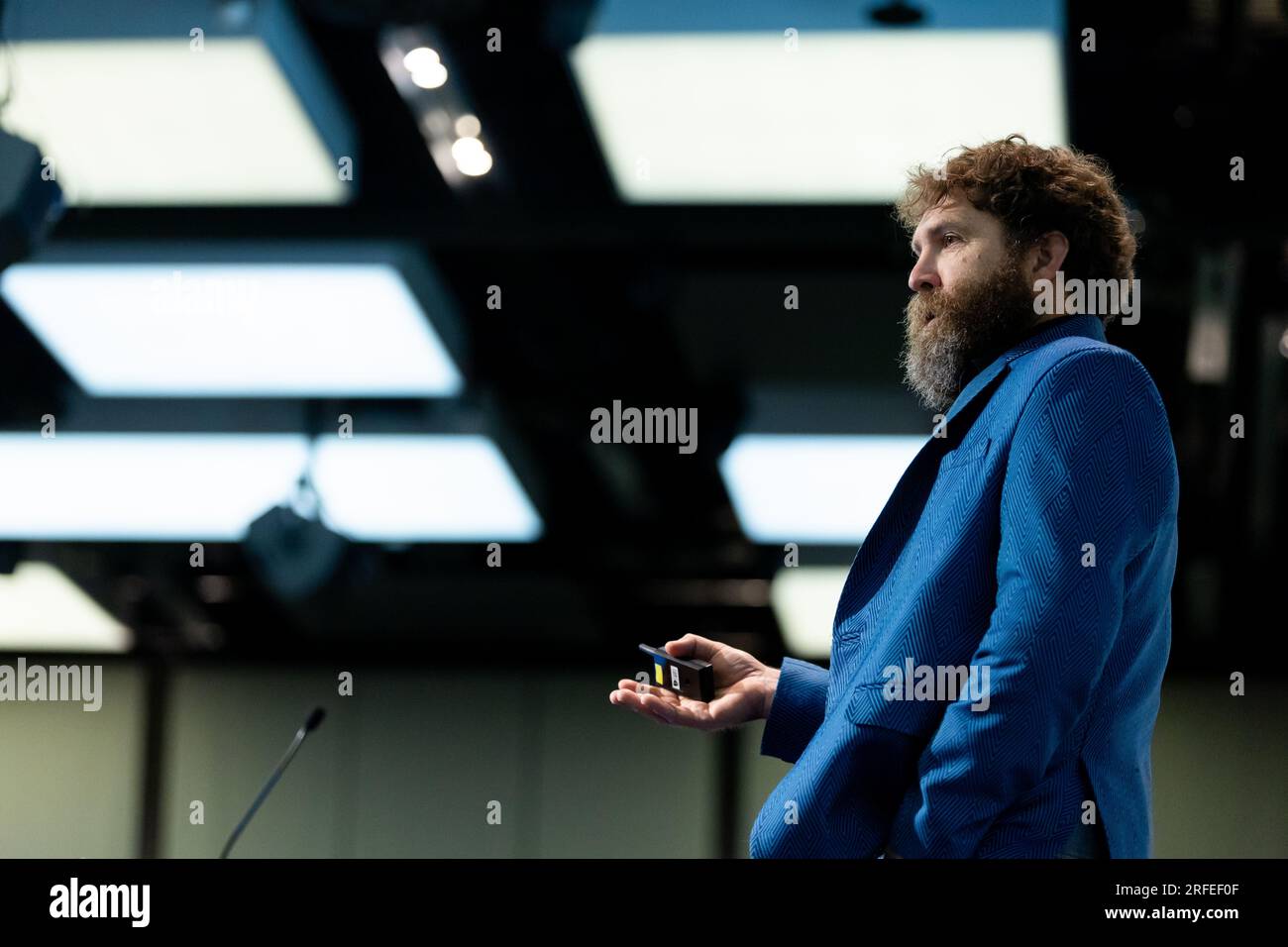 Australian-American inventor and renewable energy advocate Saul ...