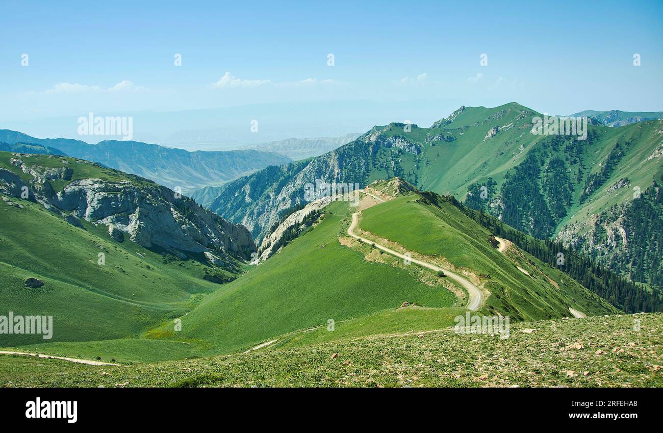 Moldo ashuu pass hi-res stock photography and images - Alamy