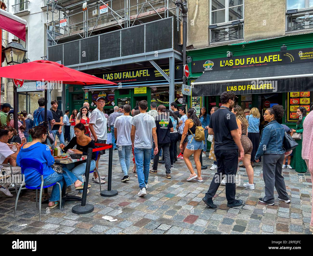 Paris, France, Large Crowd of People, Tourists, Visiting Le Marais ...