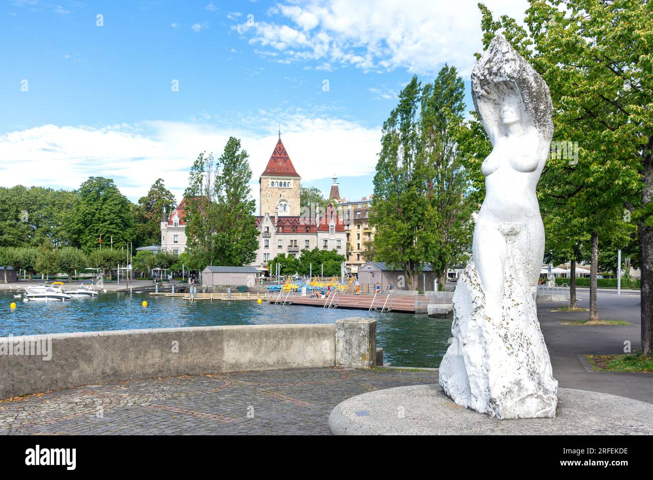 Statue vierge hi-res stock photography and images - Alamy