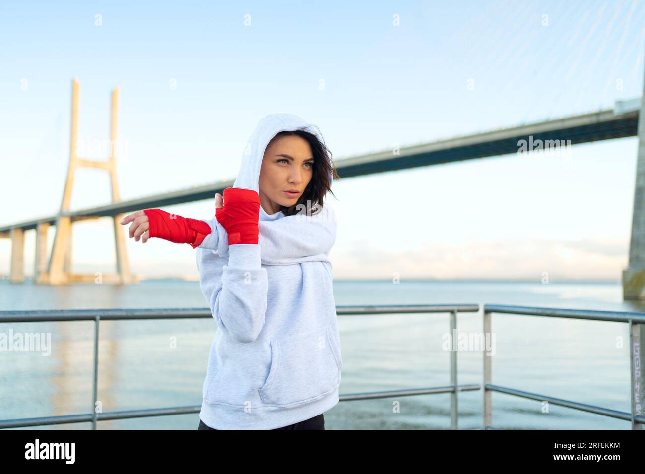 Bridge city kickboxing fitness hi-res stock photography and images - Alamy