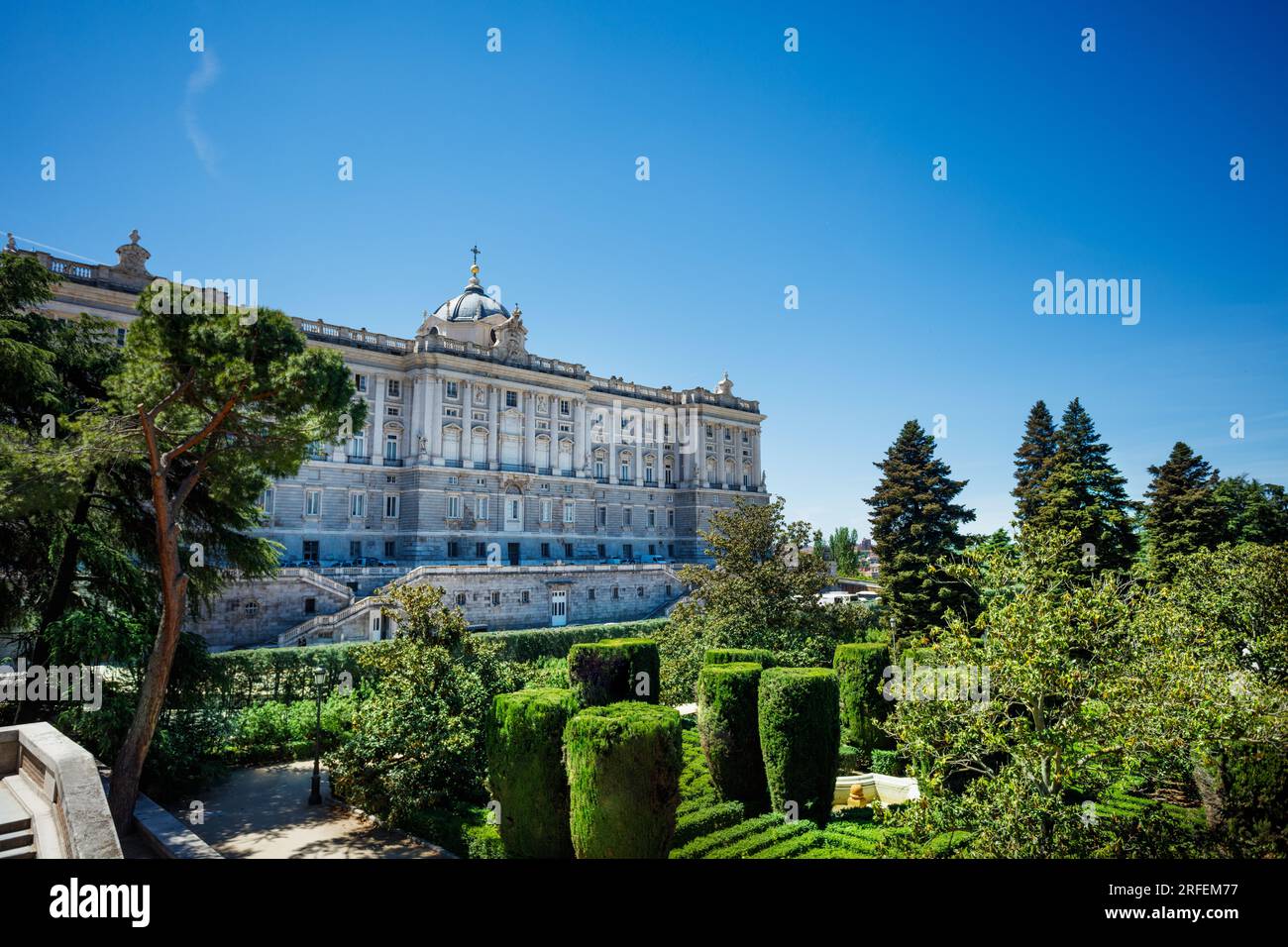 Well known landmark of madrid hi-res stock photography and images - Alamy