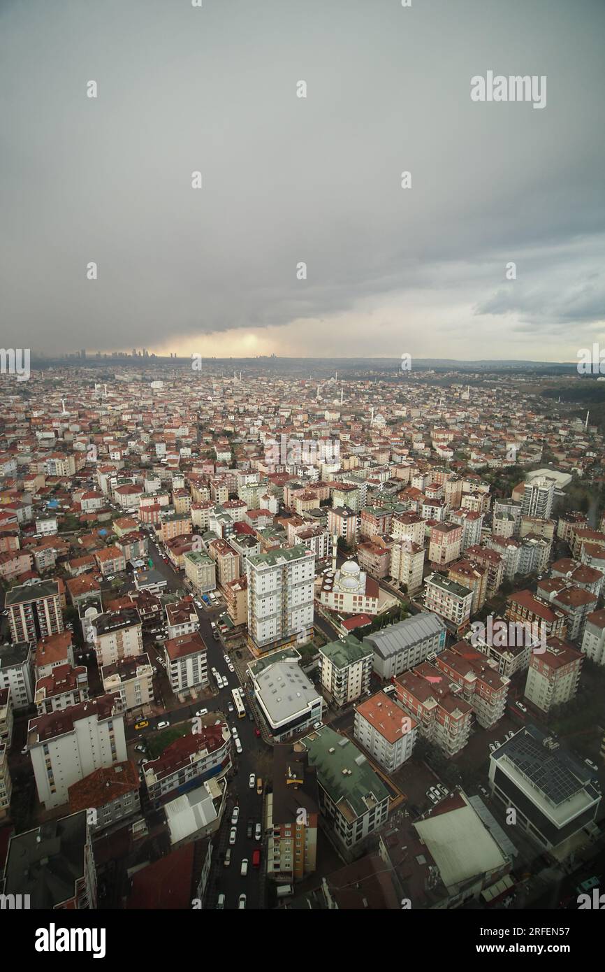 Istanbul turkey city apartment blocks hi-res stock photography and ...