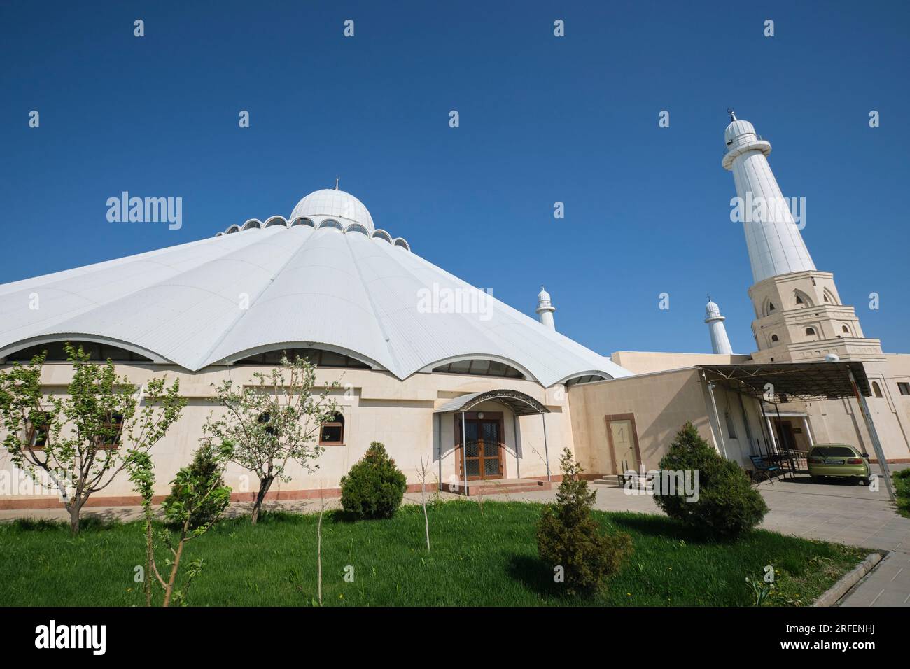 Sheikh khalifa mosque hi-res stock photography and images - Alamy