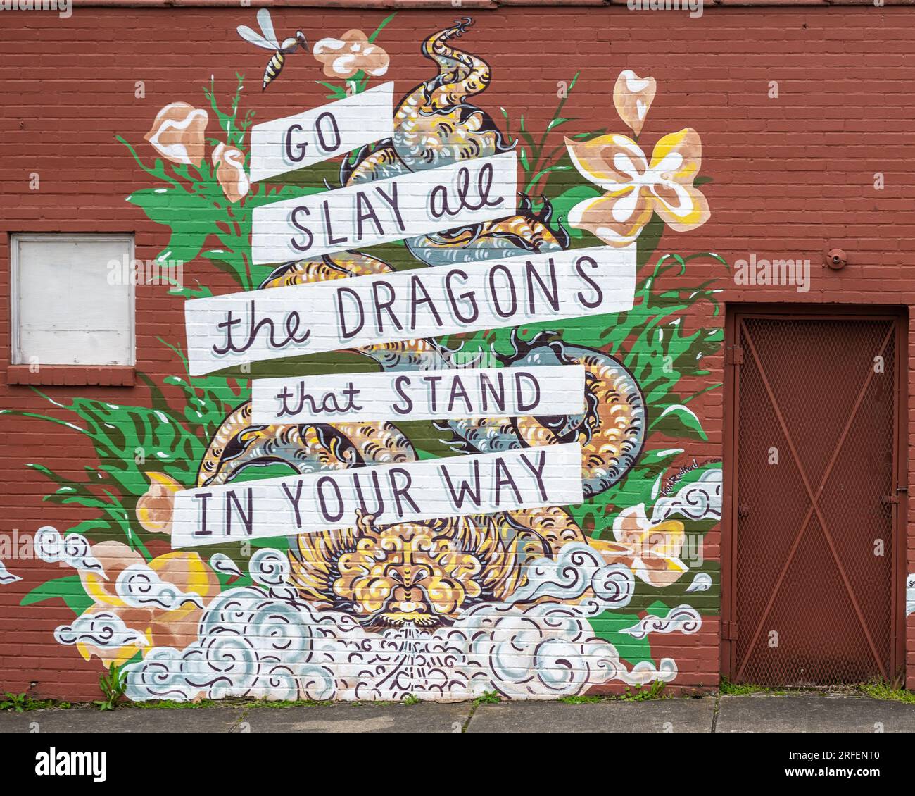 Slay Dragons mural, in Nashville, Tennessee Stock Photo - Alamy
