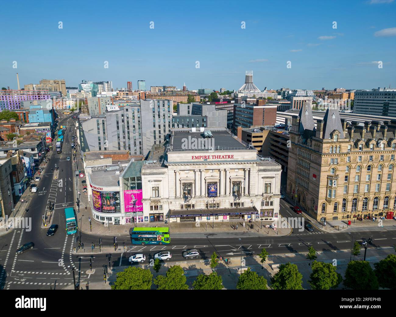 Empire theatre hi-res stock photography and images - Alamy