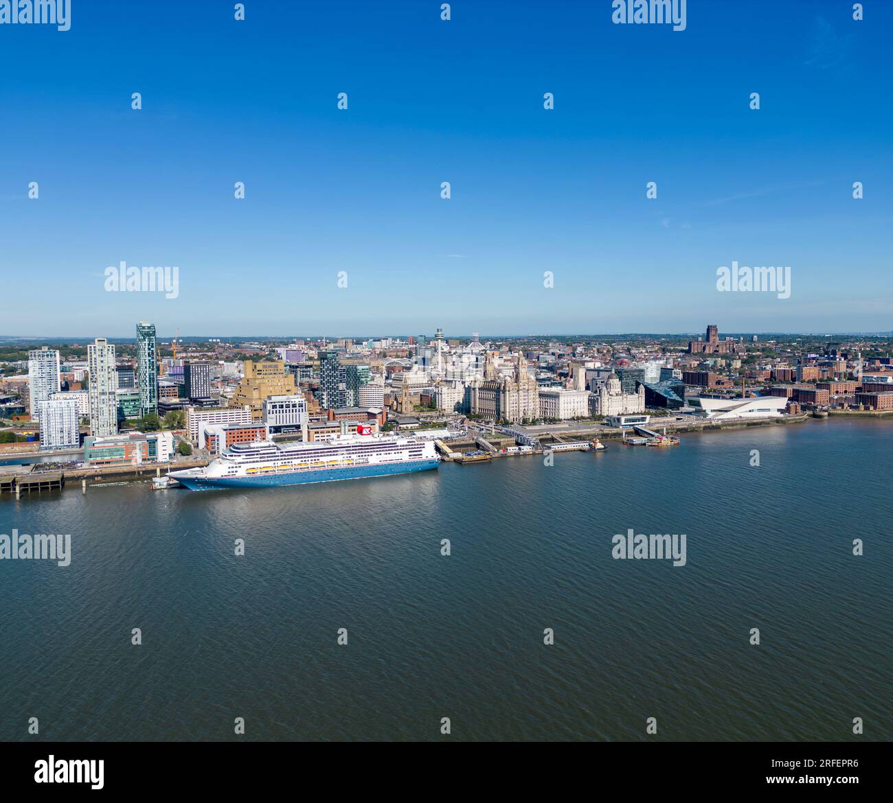 Liverpool waterfront aerial hi-res stock photography and images - Alamy
