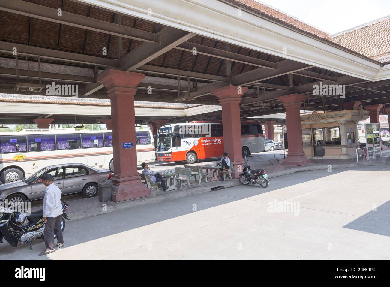Bavet border crossing between Cambodia and Vietnam Stock Photo - Alamy