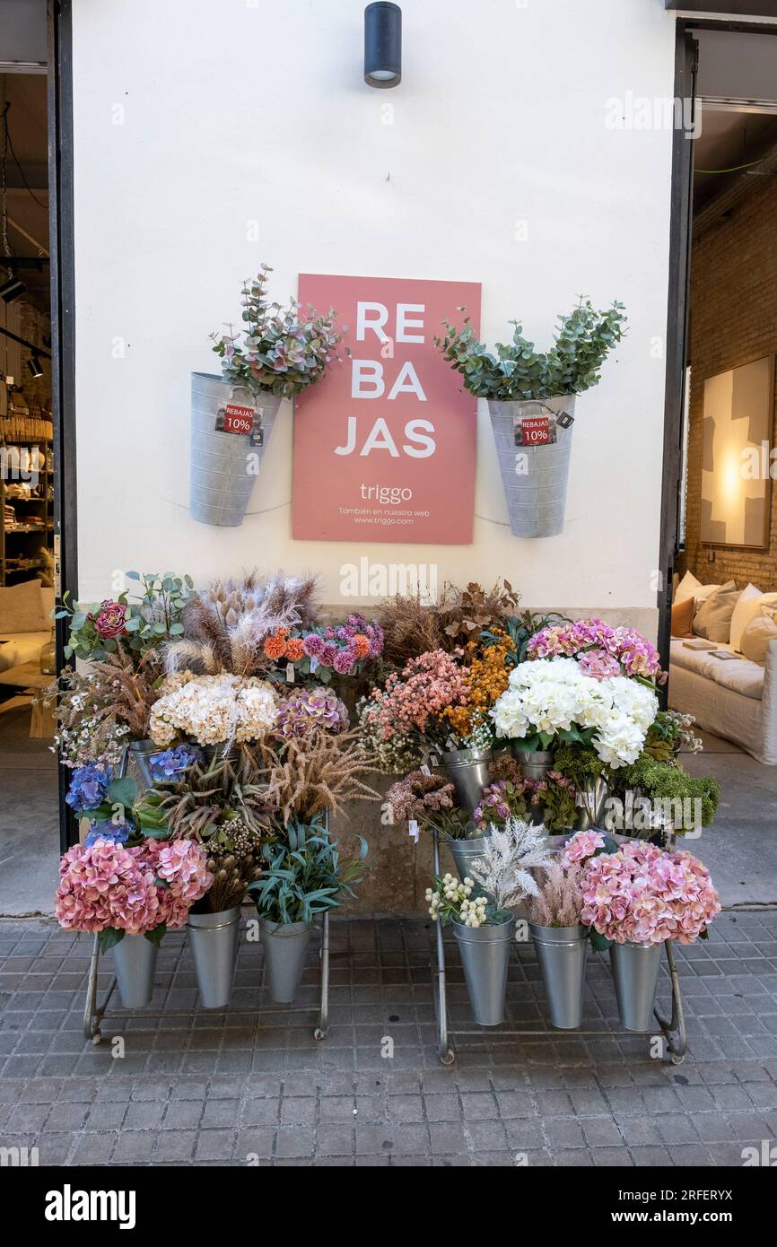 Flower shop spain hi-res stock photography and images - Alamy
