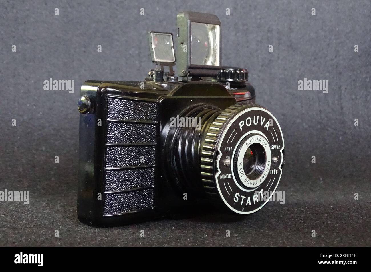 Collector cameras hi-res stock photography and images - Alamy