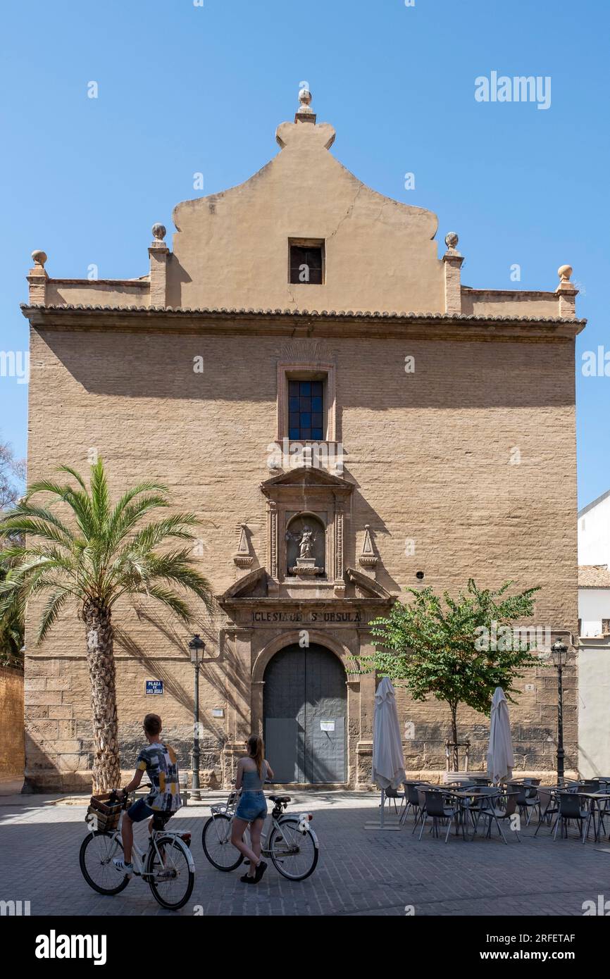 Santa ursula hi-res stock photography and images - Alamy