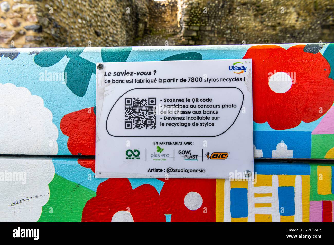 France, Somme, Baie de Somme, Saint-valery-sur-Somme, Recycled bic pen ...