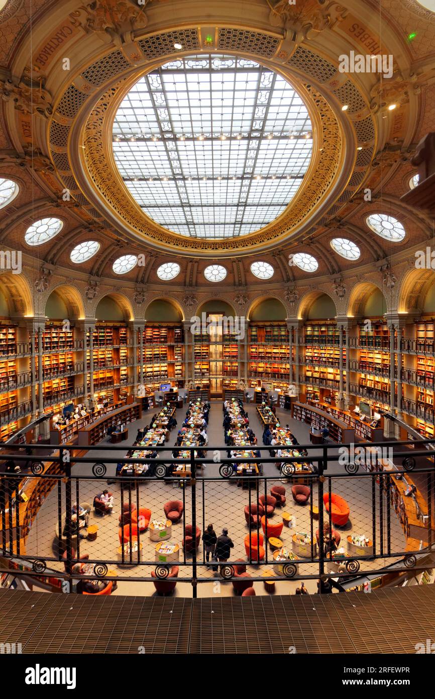 France, Paris, National Library of France, Richelieu site, la salle Ovale (the Oval Hall Stock ...