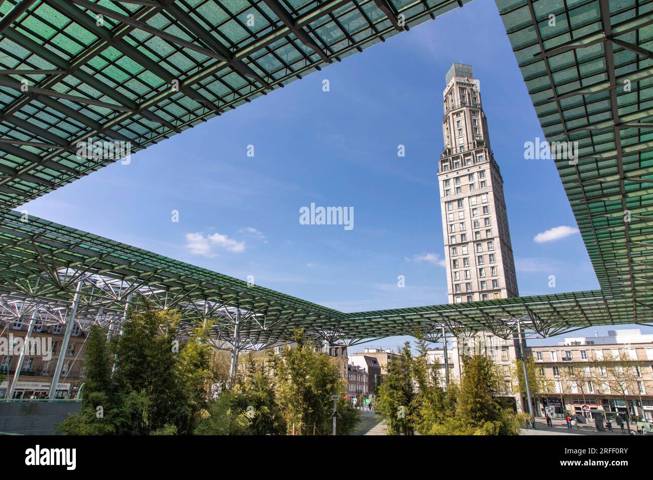 France, Somme, Amiens, Perret tower and canopy station square designed ...