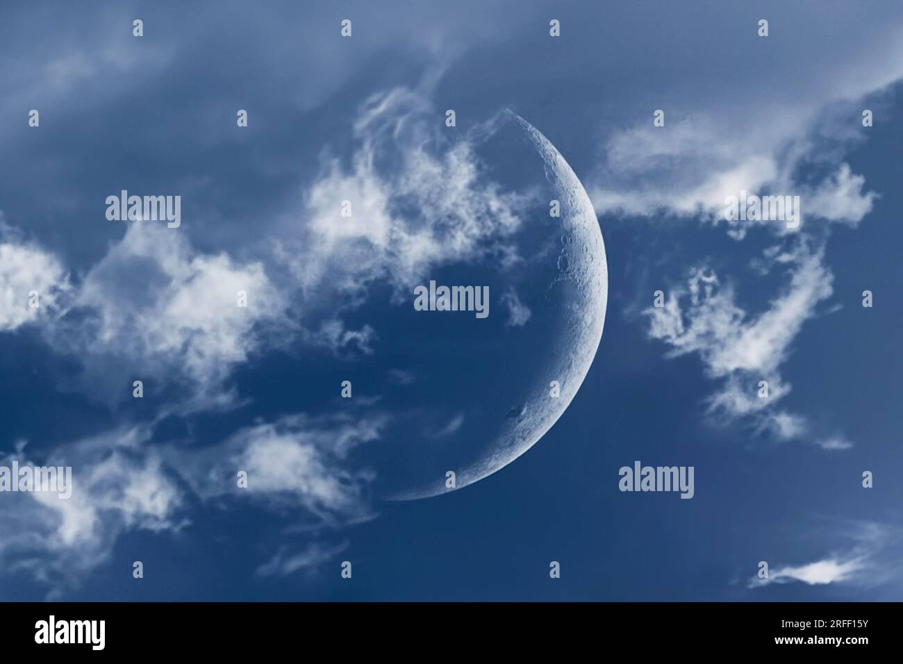 Full moon hidden clouds hi-res stock photography and images - Alamy