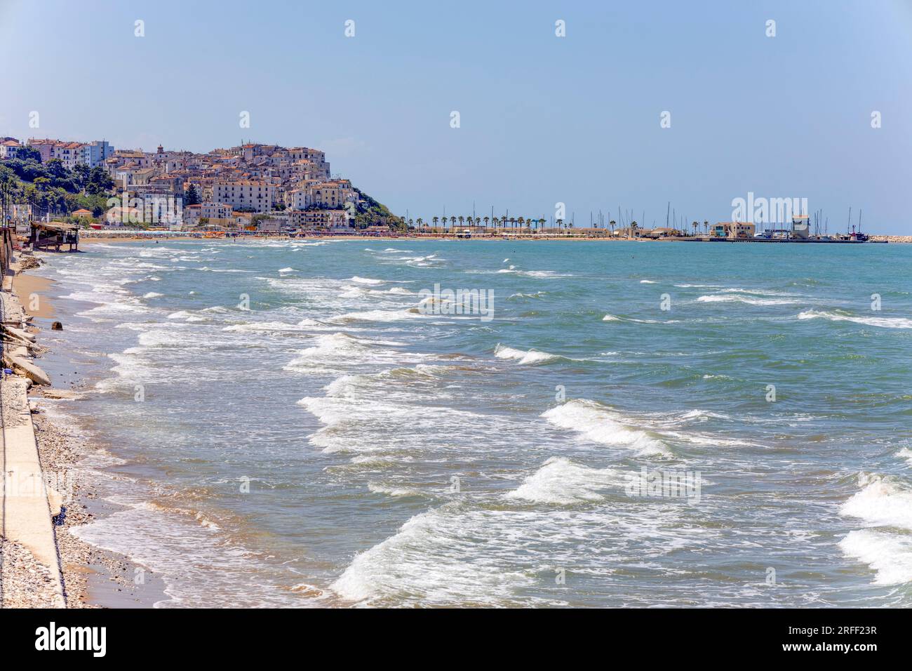 View of the sea village of Rodi Garganico in Apuglia, Adriatic sea ...