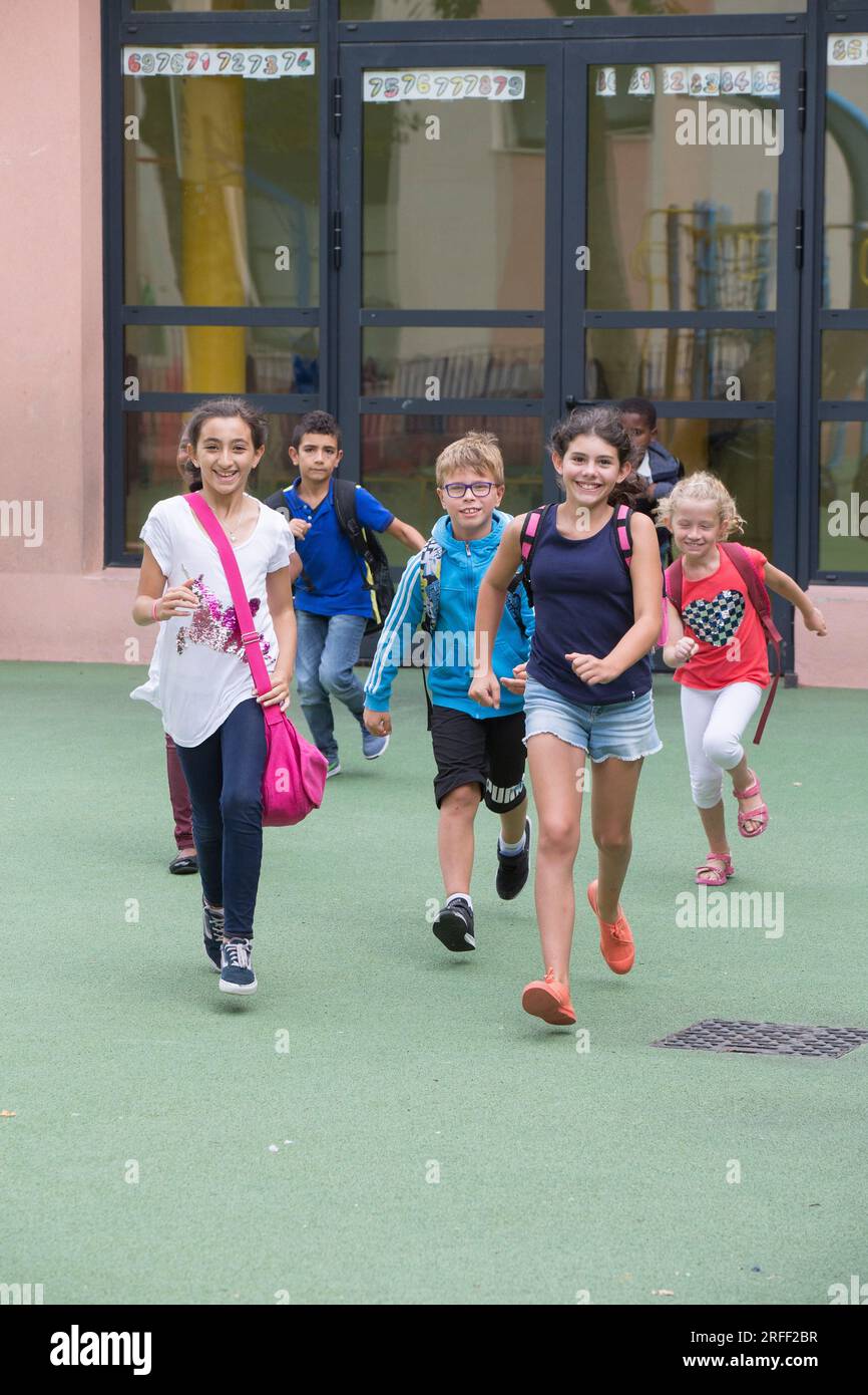 France, Hauts de Seine, Puteaux, back to school, exit of schoolchildren ...