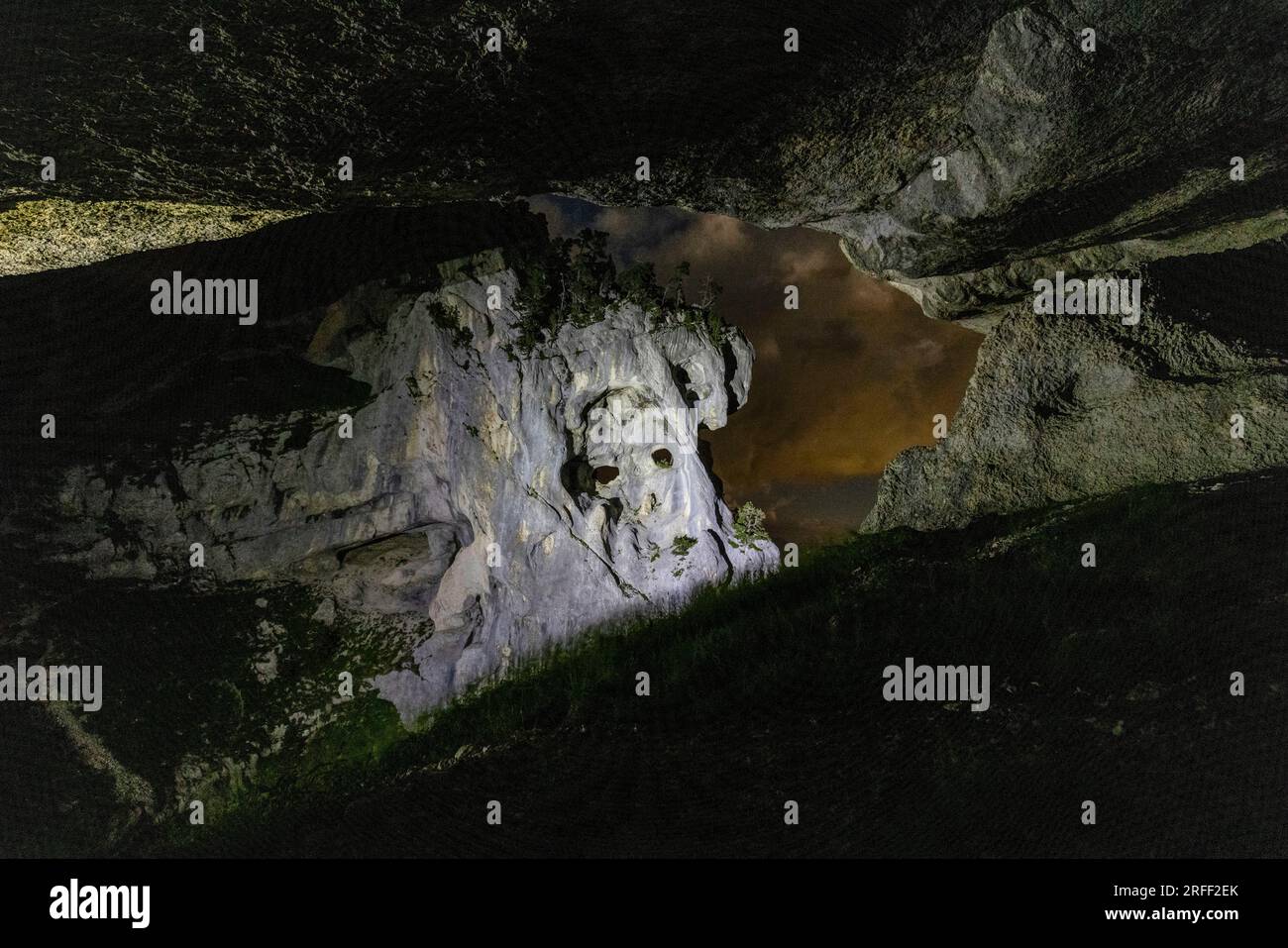 Hikers eyes hi-res stock photography and images - Alamy