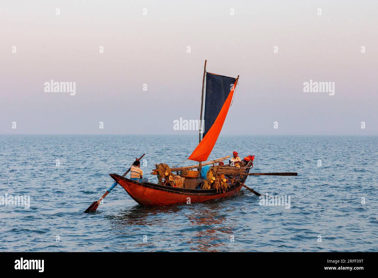 Local fishing boat on a Sunderbans inlet, Sunderbans, Ganges Delta, Bay ...