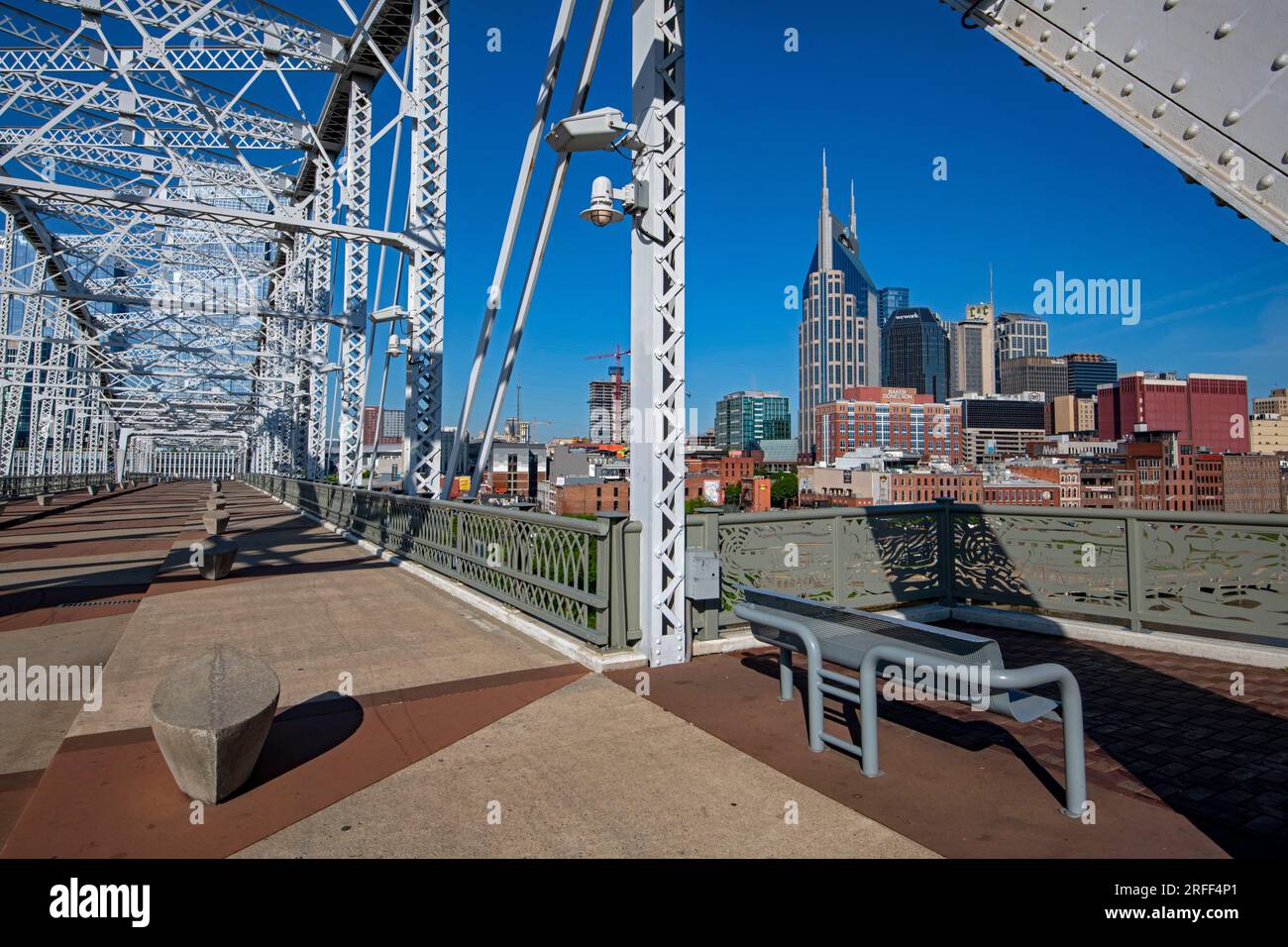 John seigenthaler pedestrian bridge hi-res stock photography and images ...