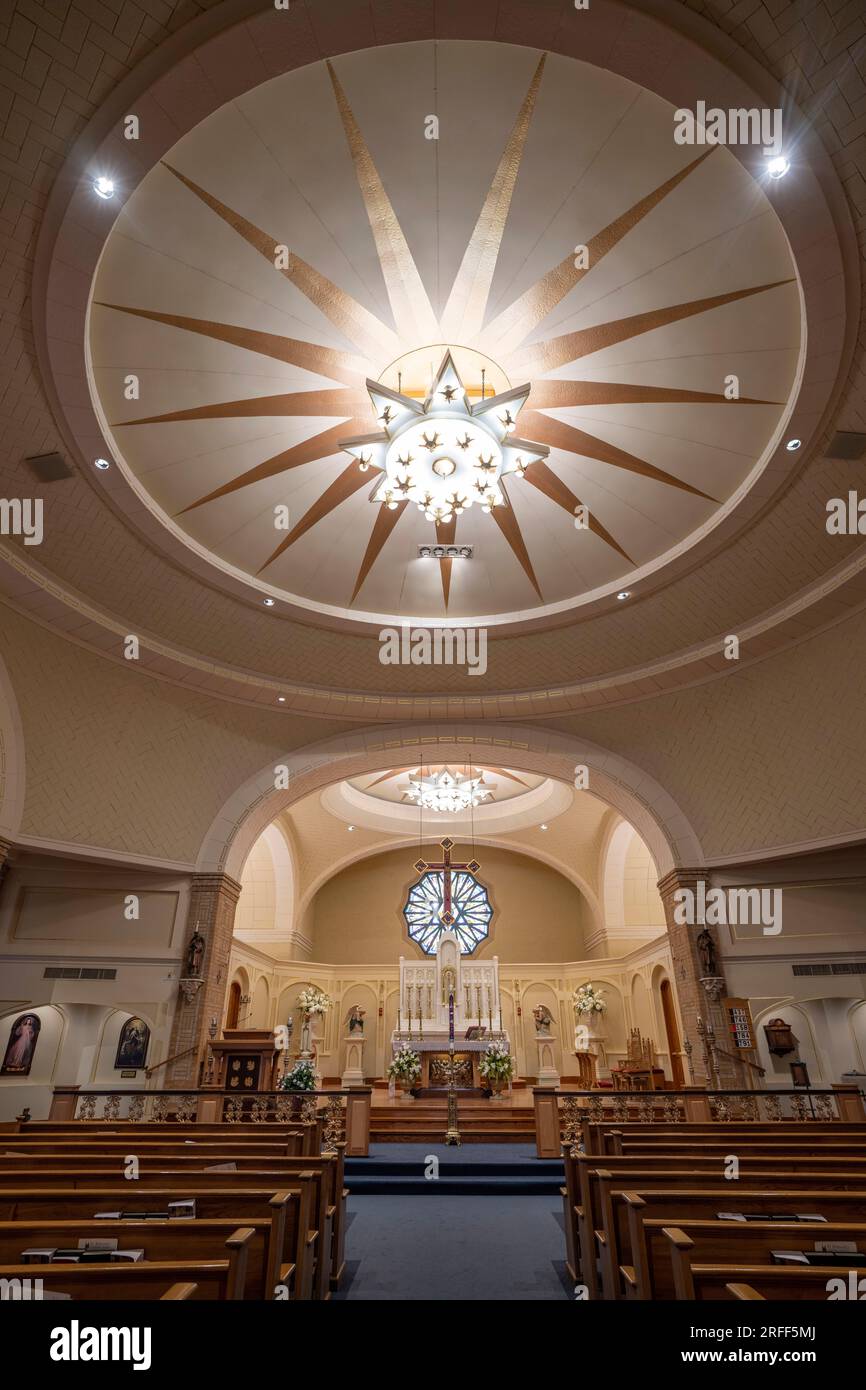 Saint bernard catholic church hi-res stock photography and images - Alamy