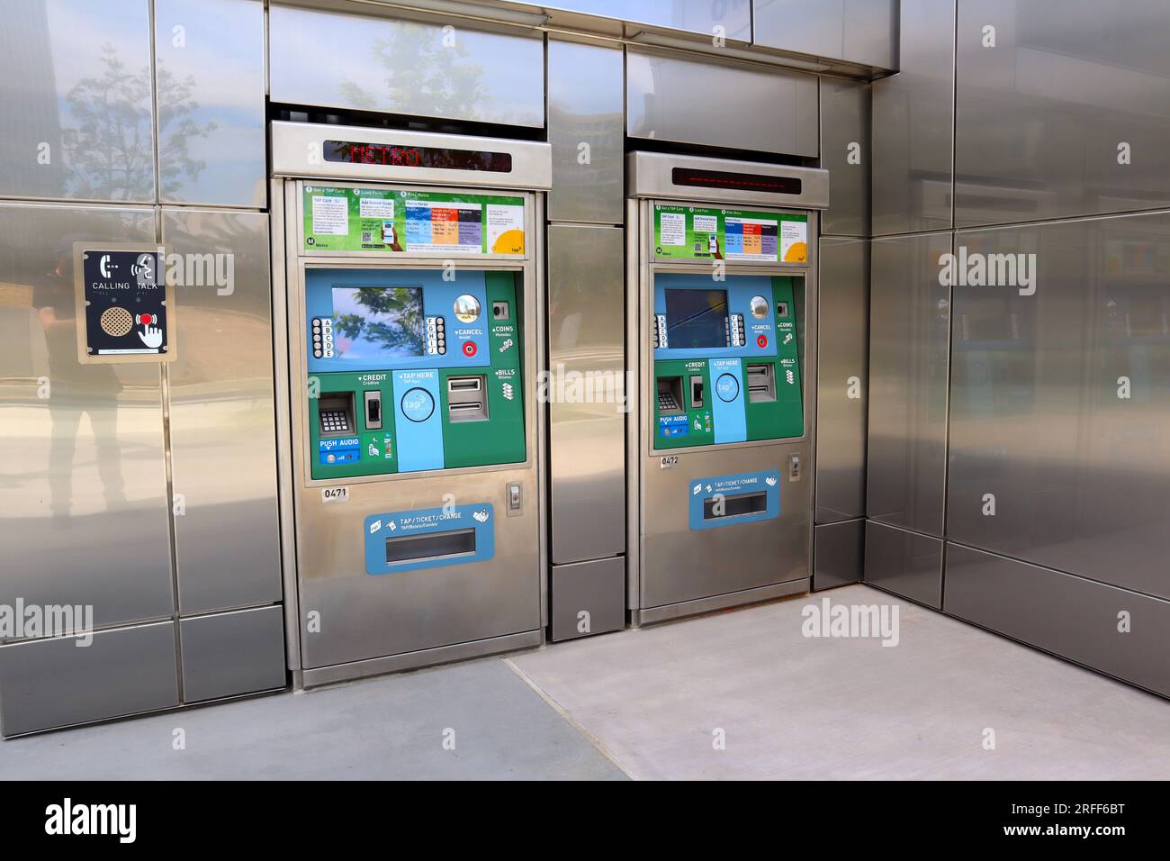 Los Angeles, California: Los Angeles Metro Rail Ticket Machine at LA ...
