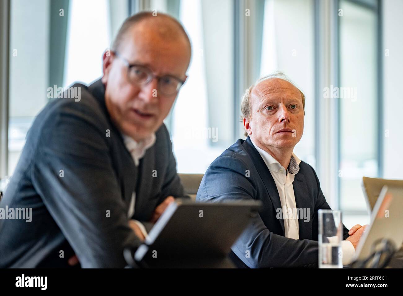 Peter adams hi-res stock photography and images - Alamy