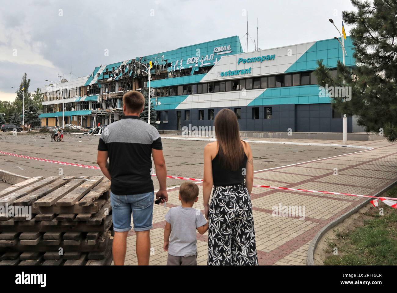 Non Exclusive: IZMAIL, UKRAINE - AUGUST 2, 2023 - Members of the public ...