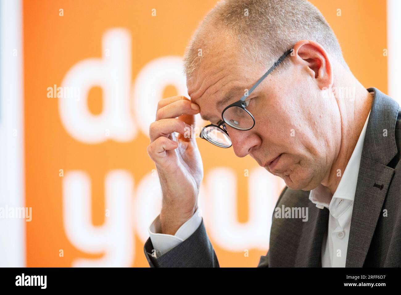 Hans ing hi-res stock photography and images - Alamy