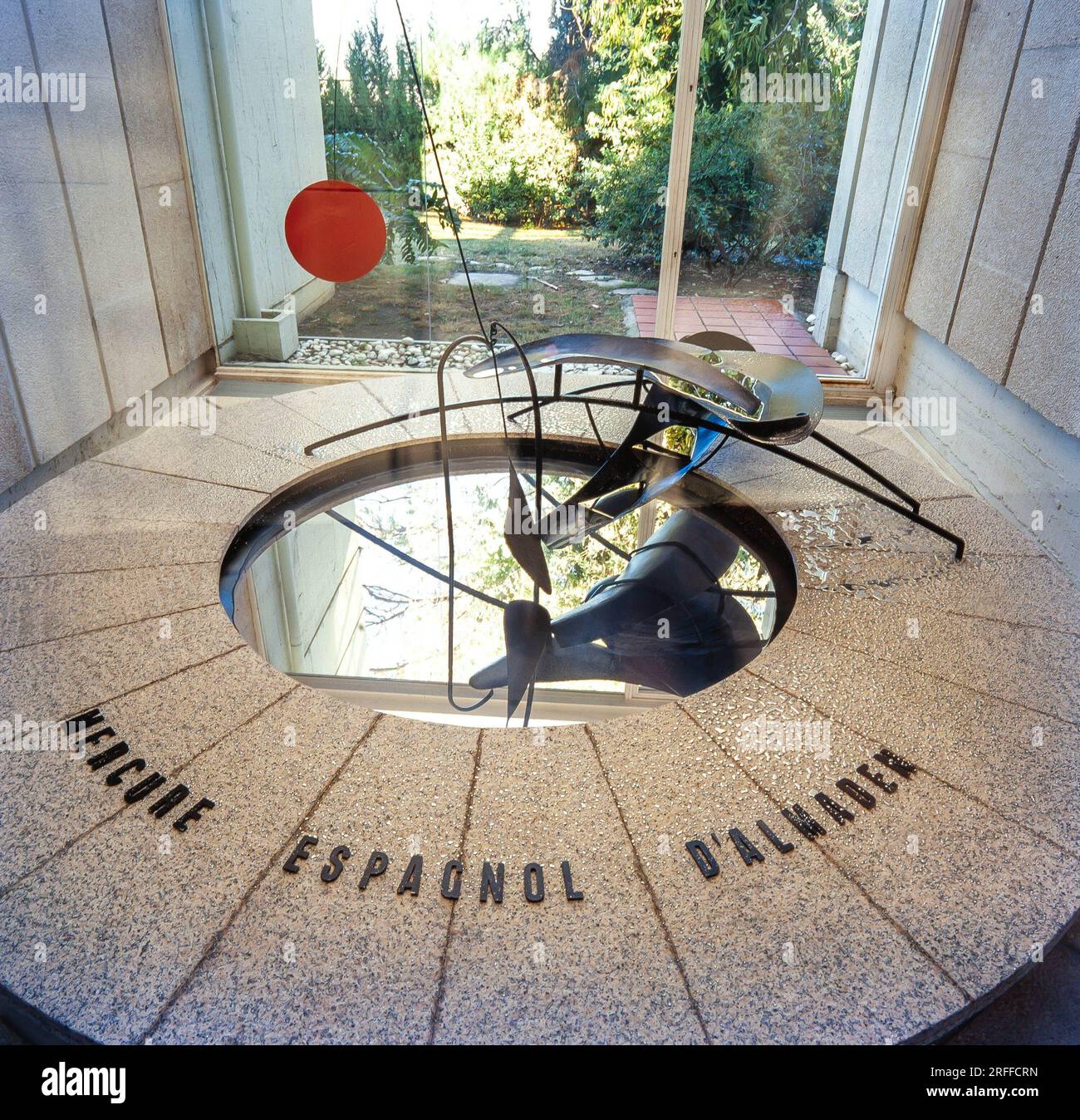 Alexander Calder / Fuente de Mercurio, 1937. Fundació Joan Miró Stock ...