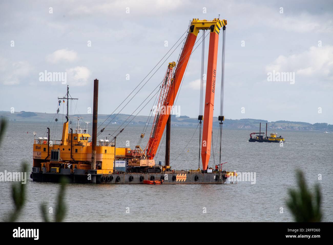 03 August 2023, Mecklenburg-Western Pomerania, Lubmin: A tunnel boring ...