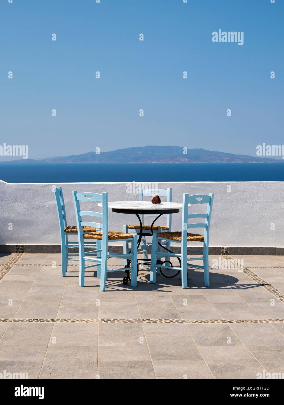 Terrace view santorini island hi-res stock photography and images - Alamy